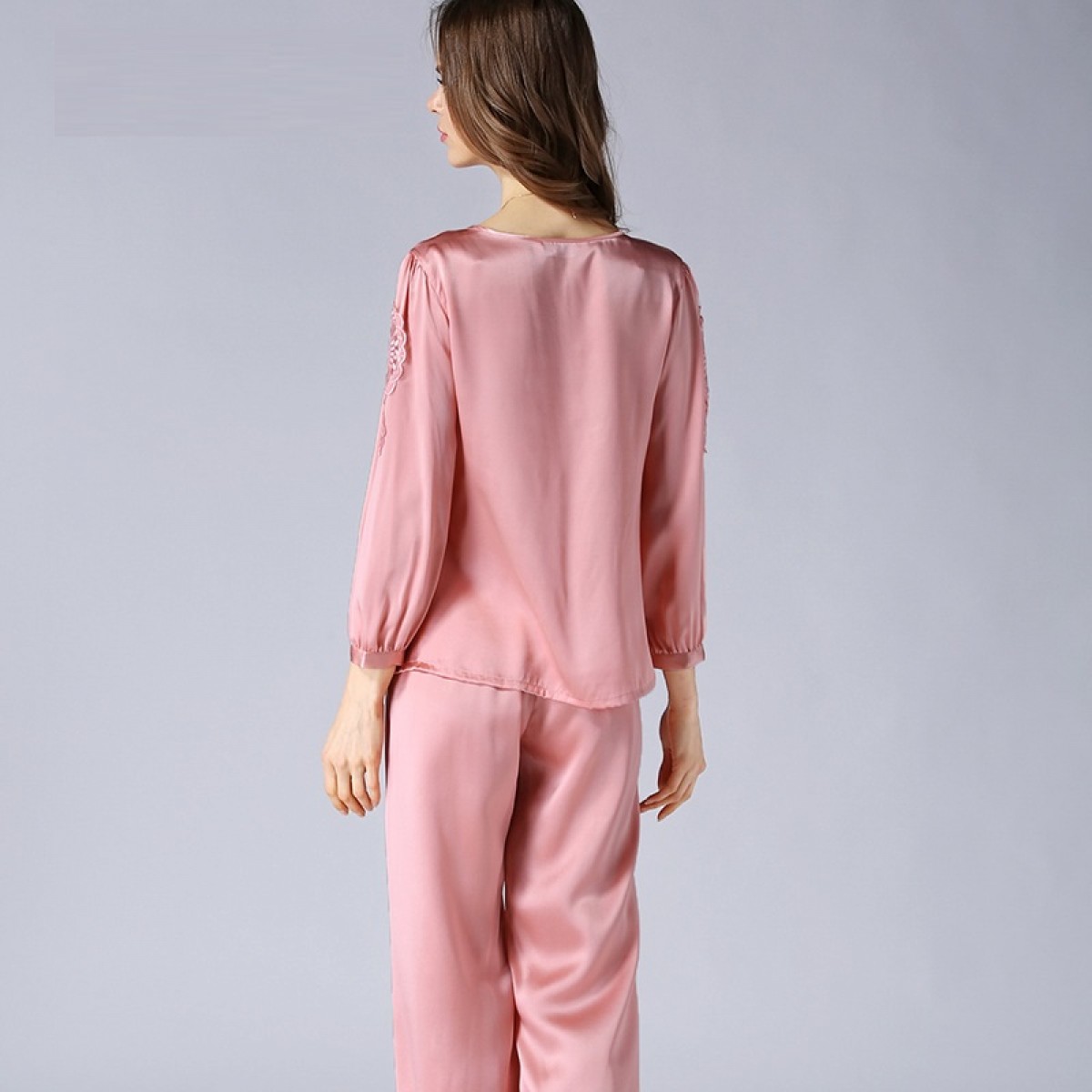 Long Sleeves Pink Silk Pajamas Set for Women