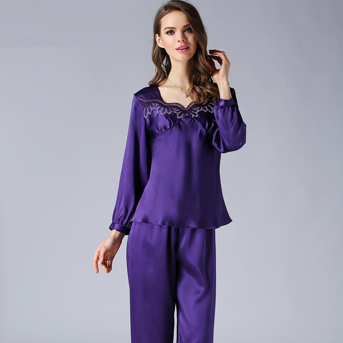 Long Sleeves Summer Red Silk Pajamas Set for Women